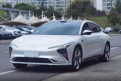 Cina IM L7 2022 Pro Version Medium And Large Car Pure Electric 578 Horsepower 425 (578Ps) Dual Motors Four-wheel Drive in vendita