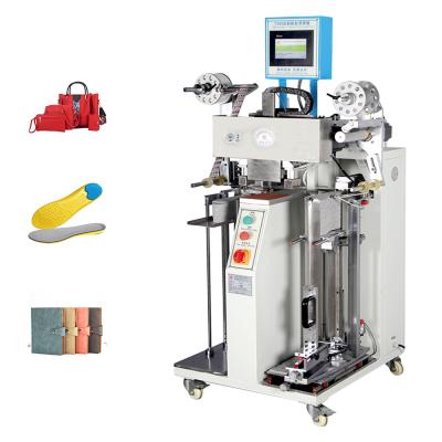 Cina Famous factory fuLund Hot Sale Shoe Fabric Label Printing Shoes Making Machine Auto Fully Automatic in vendita