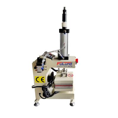Cina Cheap Price Pneumatic logo trademark Heat Press Transfer Machine Label Double station equipment Apparel Machinery in vendita