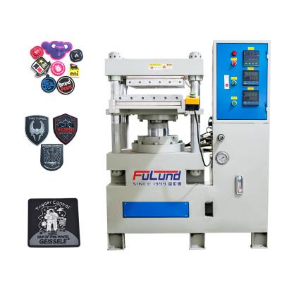 Cina Fulund Silicone logo all-in-one machine for luggage pattern 3D thick plate heat transfer label making in vendita