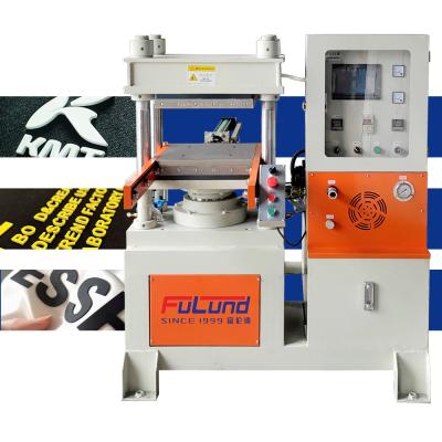 Cina Factory Good Price Vulcanizer Auto Hydraulic Vulcanizing Press Machine in vendita