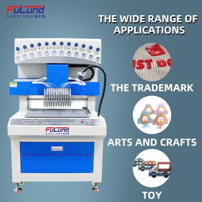 Cina Automatic Plastic Slippers Dripping Perfusing Horizontal Rubber Injection Moulding Machine For Silicone in vendita