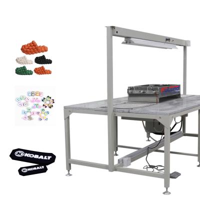 Cina Fulund factory oven for making PVC silicone gift label trademark shoe insole pad products in vendita
