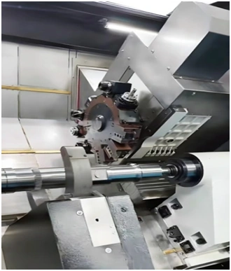 Side-mounted Y-axis configuration
