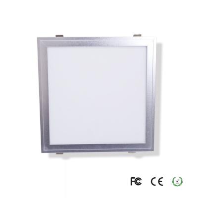 Cina 24 quadrati di watt hanno condotto soglia della luce di pannello l'alta 300x300 SMD2835 Ip54 in vendita