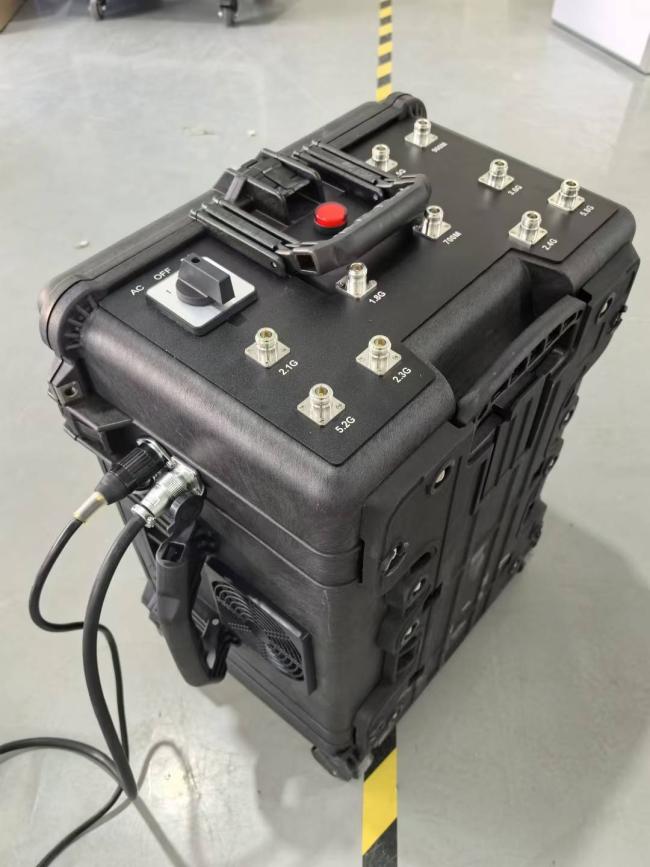 TX-LX10 signal jammer side view