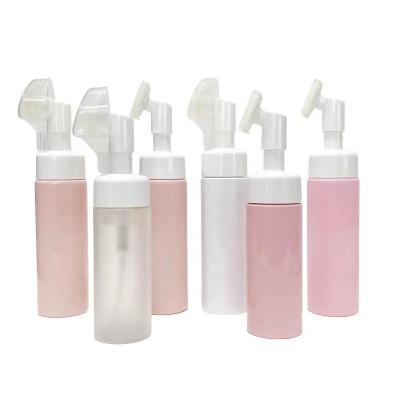 Cina 120ml OEM Foaming Cleanser Bottle With Silicon Brush in vendita
