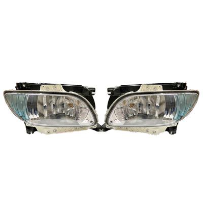 中国 1835887 1835885 1835886 1835884 DAF XF 106用の霧灯 トラック用のDAF XFシリーズ トラック用部品 販売のため