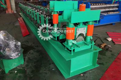 Chine Metal le petit pain en acier galvanisé de chapeau de Ridge de profil de couleur formant la machine 380V à vendre