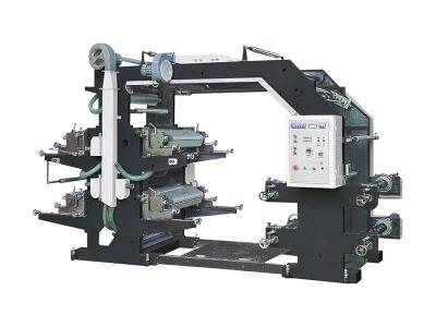 Cina Stampatrice flessografica su misura di dimensione con il sistema di controllo magnetico di tensione in vendita