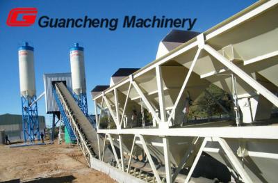 Cina Macchina d'ammucchiamento concreta del disegno professionale con 1200L per la pianta di miscela di calcestruzzo in vendita