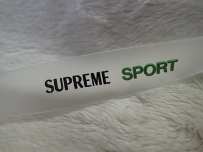 Cina Logo personalizzato etichetta in gomma in rilievo / cerotto in PVC per copricapo in vendita