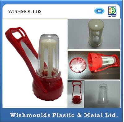 Cina La plastica elettronica su ordinazione parte lo stampaggio ad iniezione di plastica della luce di fiaccole della torcia elettrica/LED in vendita
