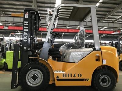 Κίνα Υψηλής απόδοσης ανύψωσης 2.5T πετρελαιοκίνητο φορτηγό με ύψος ανύψωσης 5000 mm και προσαρμογή προς πώληση