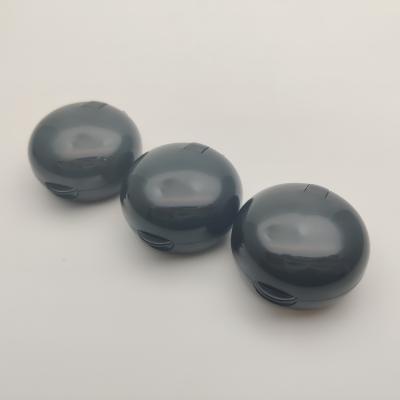 中国 骨がある閉鎖が付いている24の410の球の形のプラスチック フリップ上の帽子 販売のため