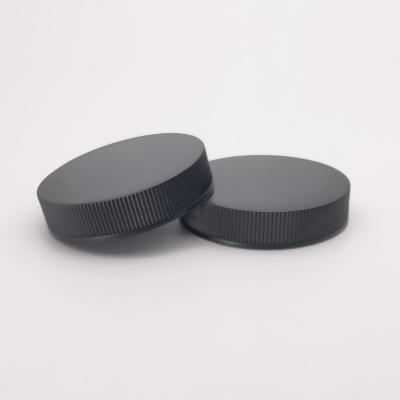 中国 47MMの黒い骨があるプラスチック瓶のふた47/400 PPのプラスチック ビンの王冠 販売のため