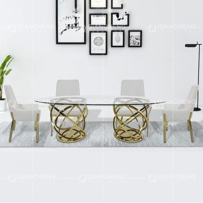 Cina La forma ovale ha temperato la colonna ricoperta con canne bianca di vetro del tavolo da pranzo 240x120x75cm in vendita