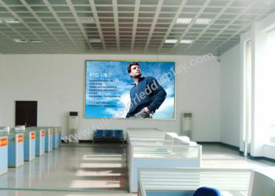 Chine affichage orienté vers le service avant de 4mm, angle polychrome de l'écran 120°Viewing de LED à vendre