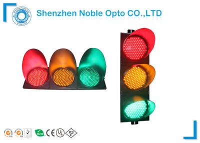 China Los semáforos solares del sistema de control del tráfico por carretera, trayectoria solar de la PC encienden 100000 horas en venta