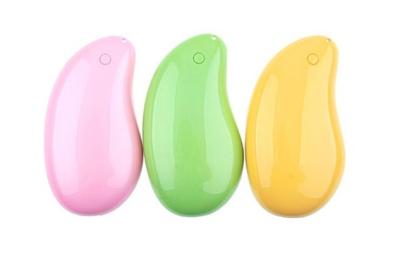 中国 18560 細胞を持つカスタマイズされたピンクのマンゴ 5000mAh のポータブルの外的な充電器 販売のため