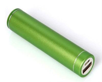Cina Caricatore portatile del mini rossetto di USB, la Banca verde all'aperto di potere del cilindro 2600mAh in vendita