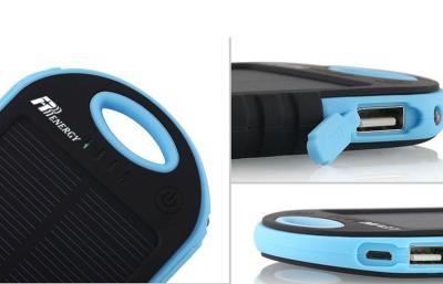 中国 太陽緊急の小型 USB の携帯用充電器、5000mAh 携帯電話のパワー・パック 販売のため