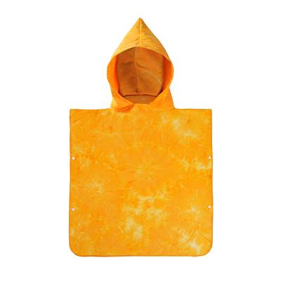 Serviette à capuche personnalisée en gros pour enfants, poncho en microfibre, serviette carrée, flanelle polaire, vêtement d'intérieur, serviettes de plage imprimées de dessins animés pour garçons et filles