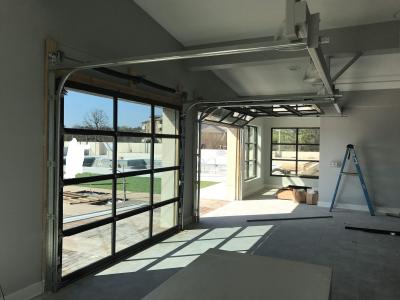 중국 Easy Installation Aluminum Sectional Door Residential Waterproof Remote Control 판매용