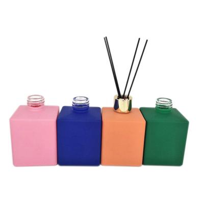 Cina Bottiglia di verniciatura di lusso di vetro del diffusore 100ml in vendita