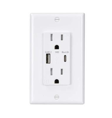 China USB And Type C Charger With 15A Tamper Resistant Receptacle for sale