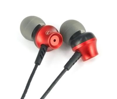 Cina MP3 nella lunghezza di alluminio del cavo di Shell 12cm del trasduttore auricolare di Earbuds metallica orecchio con il cavo della flessione in vendita