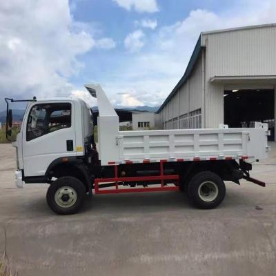 Chine Conception de pneus sans tuyau Heavy Duty HOWO 8X4 Dump Truck 371HP pour les mines à vendre