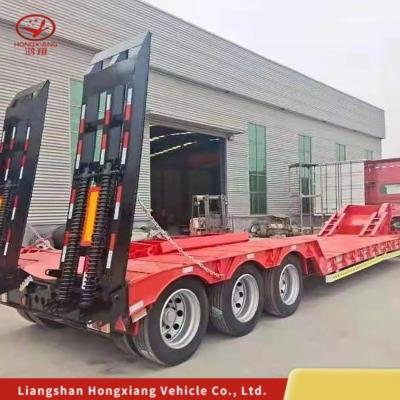 China Semiremolque de 40 toneladas con 3 ejes y 4 ejes con alta capacidad de carga y resistencia en venta