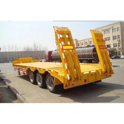 China Semiremolque de 40 toneladas con 3 ejes y 4 ejes con alta capacidad de carga y resistencia en venta