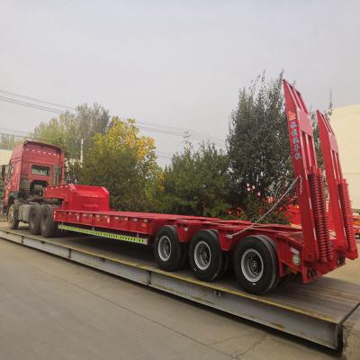 Κίνα 2024 40 FT 3 Άξονας Tri Axle Flat Bed Flatbed Container Semi Trailer με προσαρμογή προς πώληση