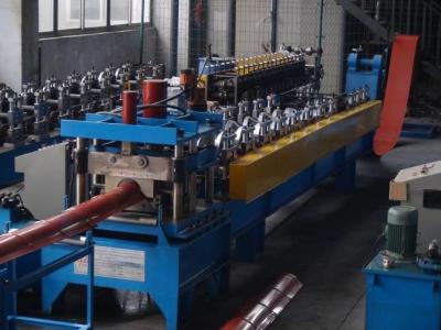 Cina il rotolo di 0-15M Min Metal Roof Ridge Cap che forma la macchina lamina a freddo la formazione dell'attrezzatura in vendita