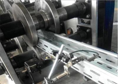 Cina pianta di Tray Roll Forming Machine Manufacturing del cavo di perforazione 25kw in vendita