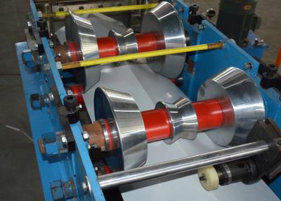 Cina metallo 5.5kw che copre Ridge Cap Roll Forming Machine che custodice linea del rotolo di CNC la precedente in vendita