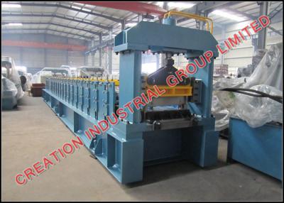 China El rollo Junta-ocultado del acero/de aluminio del tejado del panel que formaba la máquina con No.45 forjó los rodillos de acero en venta