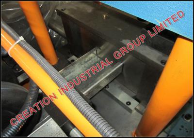 China Rollo horizontal de la correa de C que forma la máquina con pre - el molde de perforación en venta