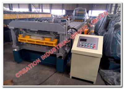Cina Prepainted Aluminium and Steel Roofing Step Tile Panel Making Machine with Auto Hydraulic Cutter in vendita