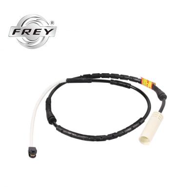 Cina 34356792561 Sensore dell'ABS di usura della pastiglia del freno posteriore delle parti del sensore dell'automobile per BMW E90 E91 X1 E84 in vendita