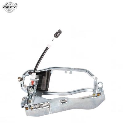 Cina 51218243616 Accessori per interni auto Maniglia anteriore destra per portiera per BMW E53 in vendita