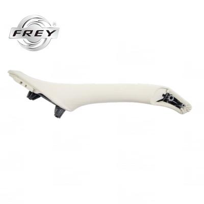 Cina 51417225858 Maniglia per porta accessori interni auto grigia per BMW 5 serie F18 F10 in vendita