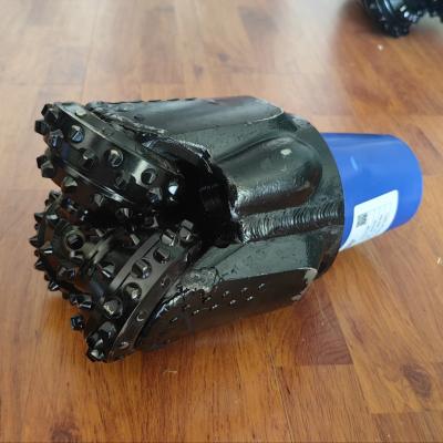 Cina Soft And Hard Rock Drilling Tricone Bit Iadc Code 517 in vendita