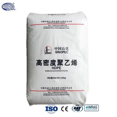 Cina Natural White Granule HDPE Resin Wear Resistant in vendita