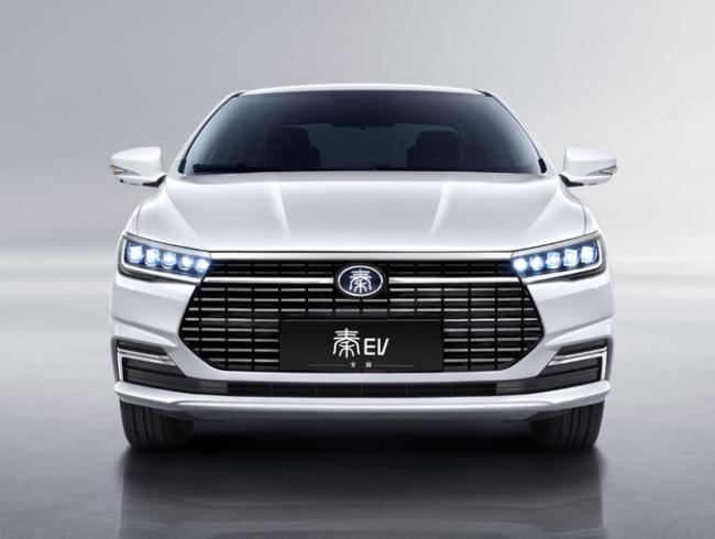 4 Doors 5 Seats BYD EV Cars Byd Qin Ev 400-450KM Comfortable Ride 2