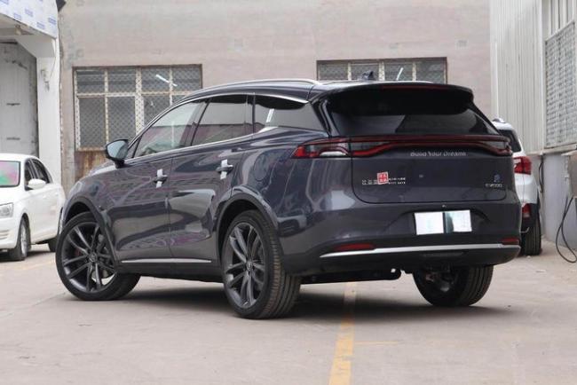 600-730KM Byd Tang Electric Car Midsize SUV 5 Doors 7 Seats 5