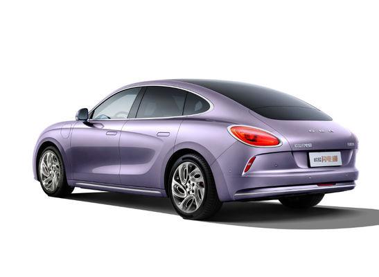 4 Doors 5 Seats ORA Lightning Cat 555-705KM Auto Pure Electric Vehicle