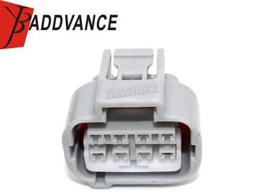 Chine 8 prises électriques des véhicules à moteur femelles PBT 2,3 millimètre 7283-7080-40 de manière à vendre
